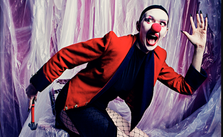 Adelaide Fringe Review: Elf Lyons Raven releasing inner demons using ...