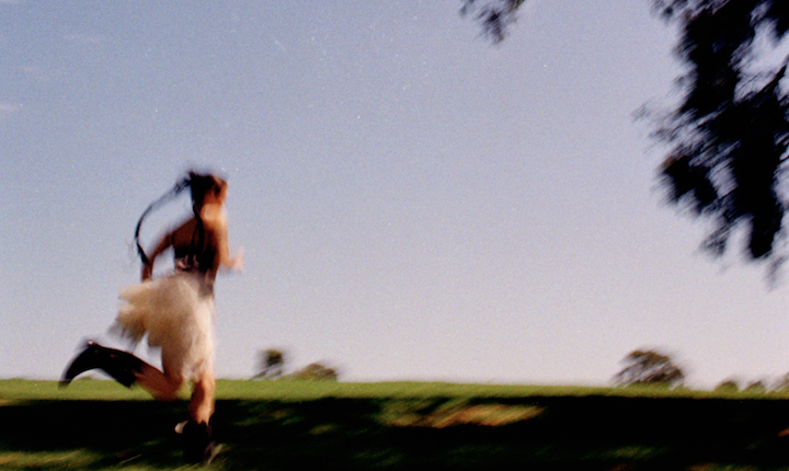effie isobel's "Peach Heart" is a catchy take on falling in love - The ...