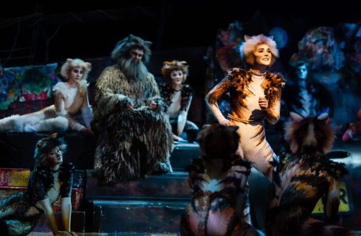 Final cast members announced for 40th anniversary Australian production ...