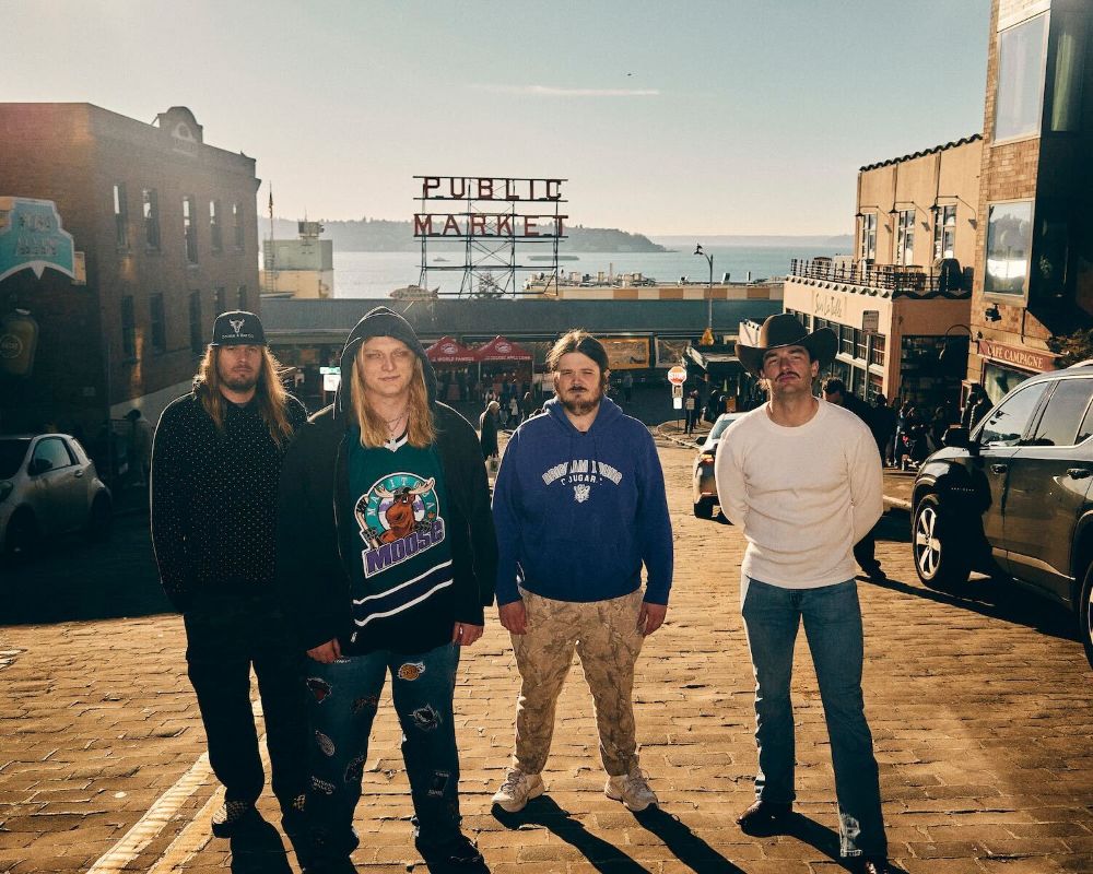Dexter and The Moonrocks' Ryan Fox on "Freakin' Out" and their first ...